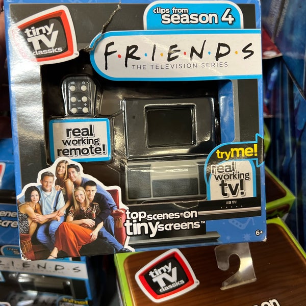 Walmart Supercenter - Newhall - 27 tips from 2092 visitors