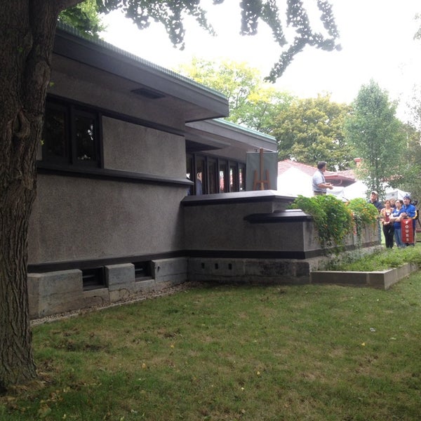 Photos at Frank Lloyd Wright - American System-Built Model B-1 ...