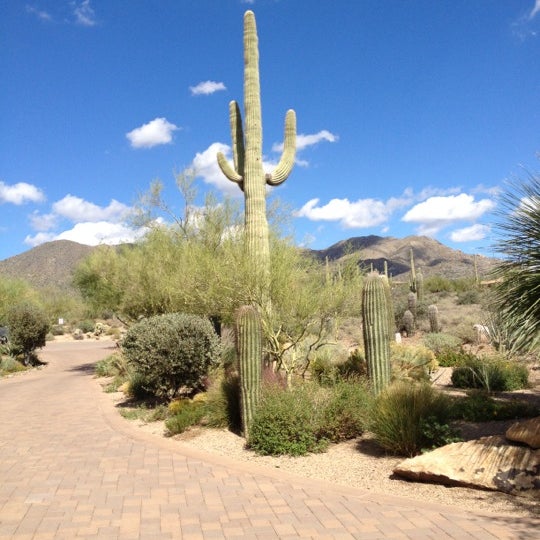 Apache Clubhouse - Desert Mountain - 1 tip from 105 visitors