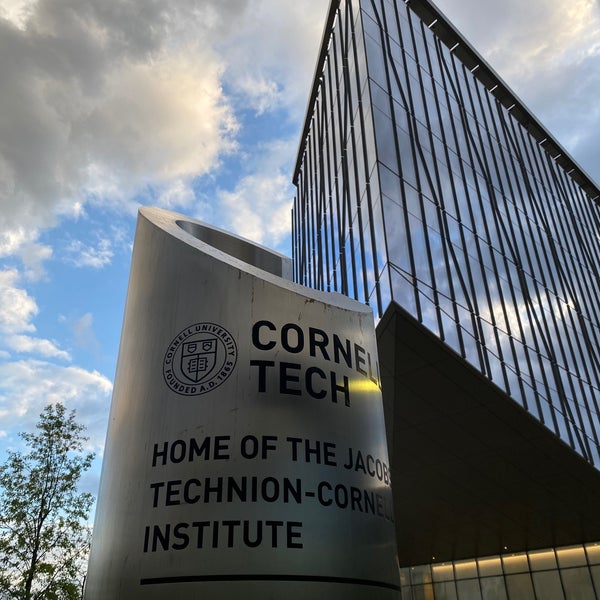 Cornell Tech - Roosevelt Island - 2 W Loop Rd