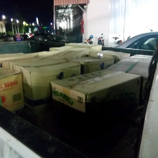 Pasaraya Xiri Kuala Berang - Kuala Berang, Terengganu