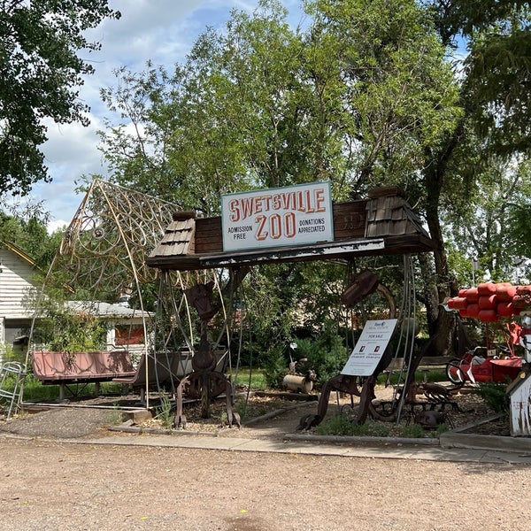 Swetsville Zoo - 4801 E Harmony Rd