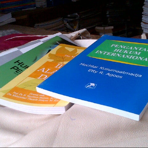 Pasar Buku Palasari - Bookstore