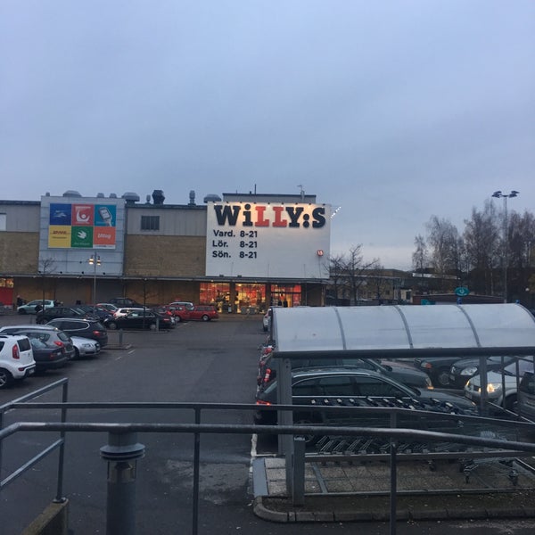 Willys - Grocery Store