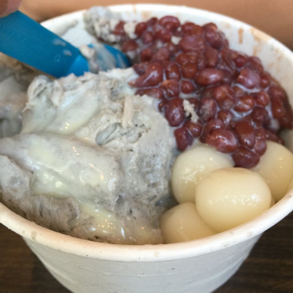 Blockheads Shavery Co (Now Closed) - Old Pasadena - 6 tips
