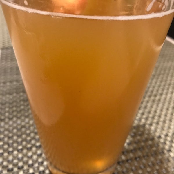 The Cardinal Lounge - Hotel Bar