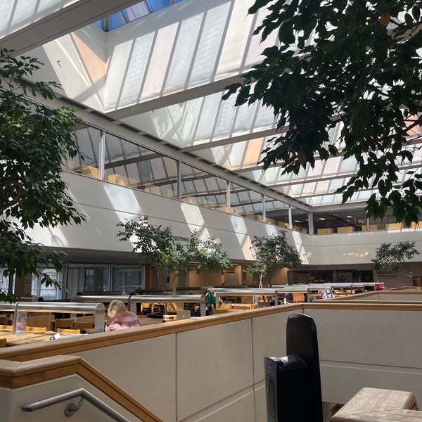 Photos at Morris Library - Newark, DE