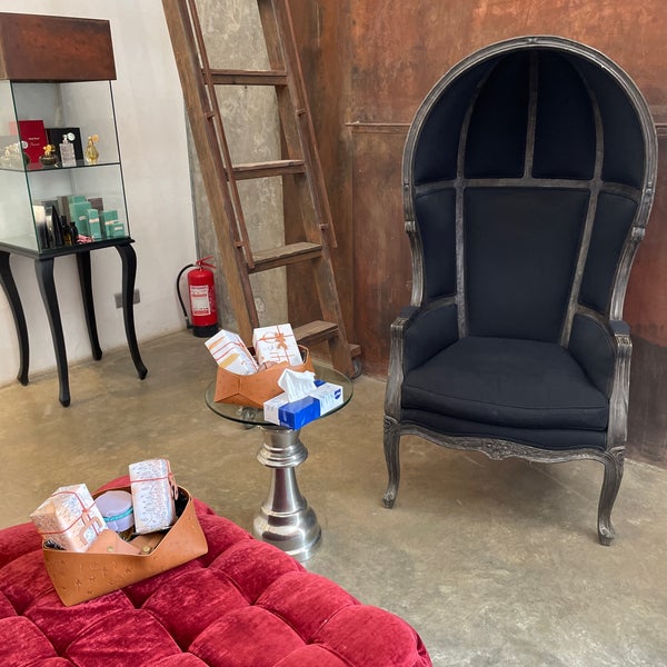 O100 | أٌو١٠٠ - Perfume Store in Riyadh