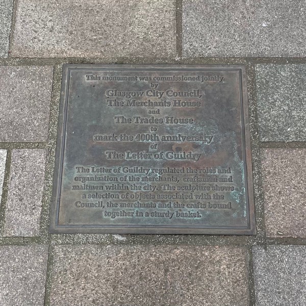 Letter Of Guildry monument - Historic Site in Glasgow