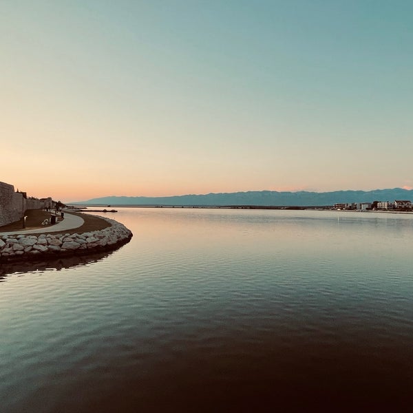 Nin - 8 tips from 1506 visitors