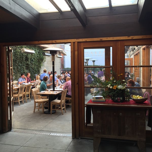 Foreign Cinema - New American Restaurant in San Francisco