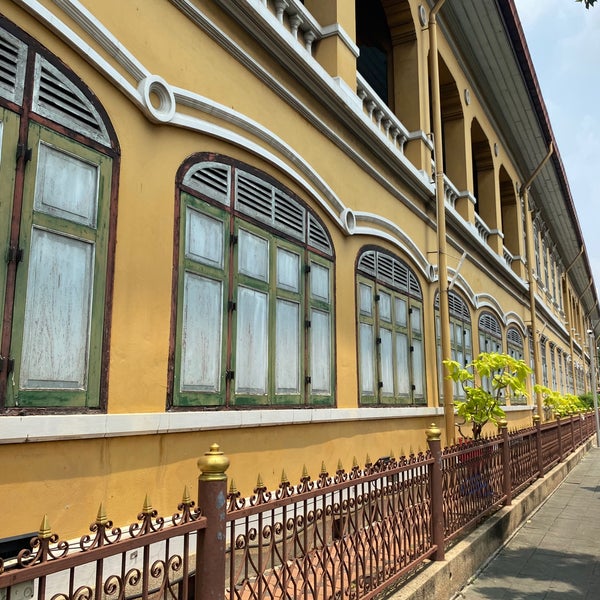 อาคารสวนกุหลาบ (ตึกยาว) Suankularb Building (Long Building) - College ...