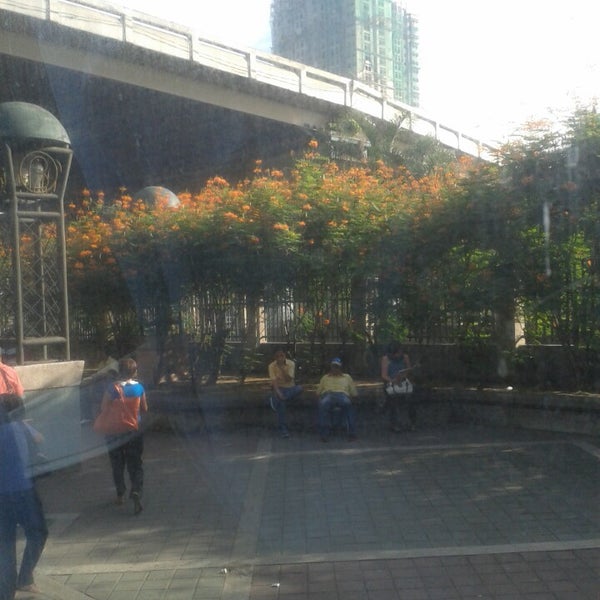 Intersection SLEx - EDSA - Magallanes Interchange - Intersection in ...