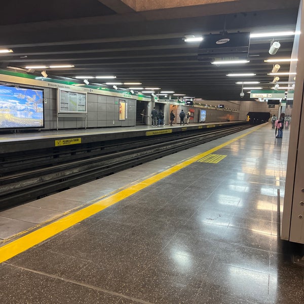 Metro Bellas Artes - Metro Station in Santiago