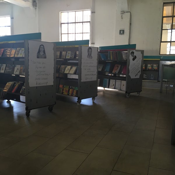 Biblioteca de Santiago - Library in Yungay