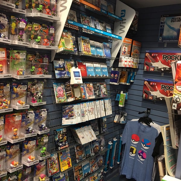 GameStop - Dallas, TX