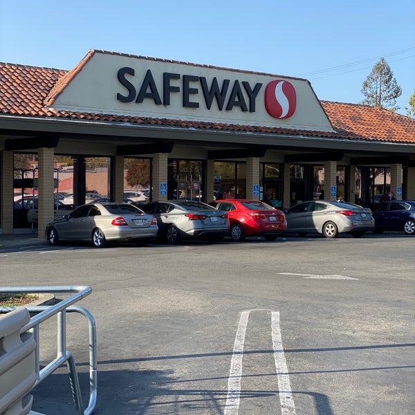 Safeway - Grocery Store in San Leandro