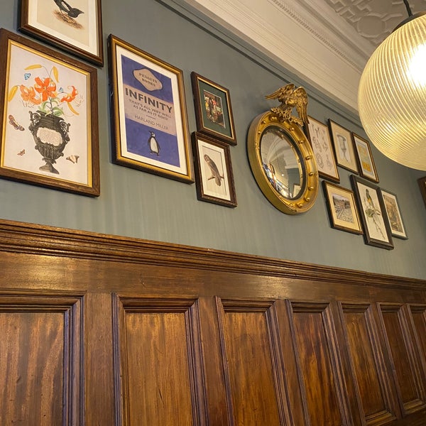 Duke of Wellington - Pub in Notting Hill