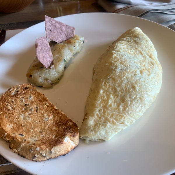 Machan - New Delhi, Delhi