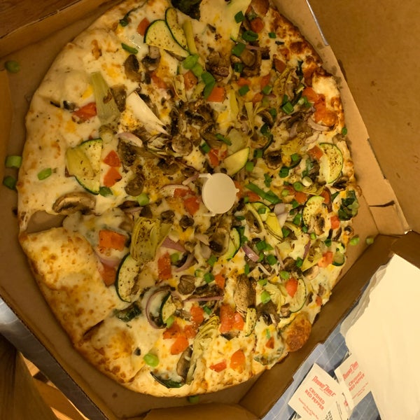 Round Table Pizza - Northwest Torrance - Torrance, CA