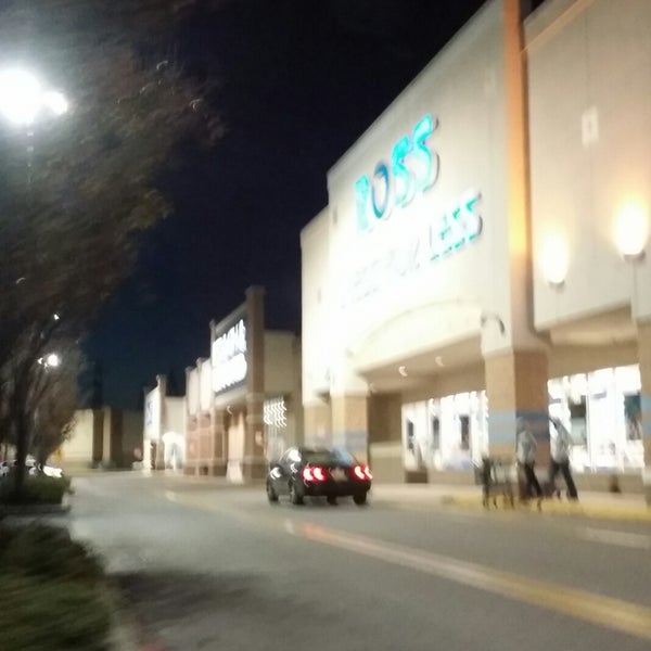 Metroplex Shopping Center - Plymouth Meeting, PA