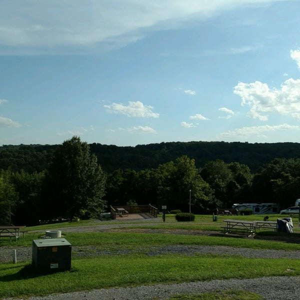 Merry Meadows Campground - Campground in Freeland
