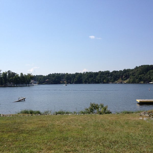 Badin Lake - Lake in Badin Lake