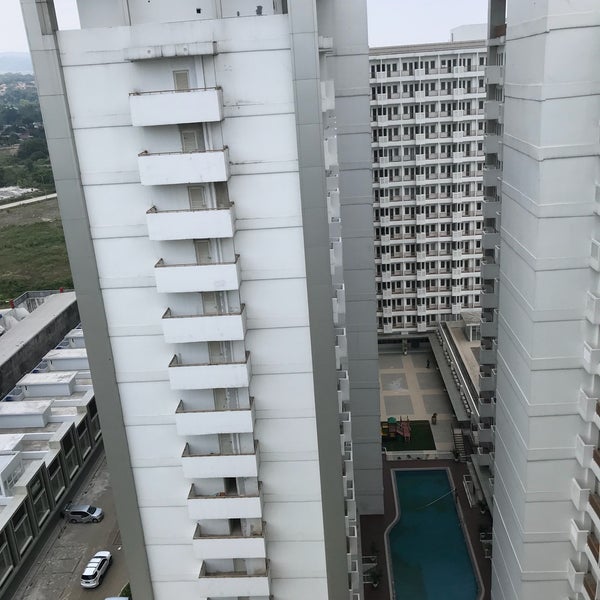 Sentul Towers