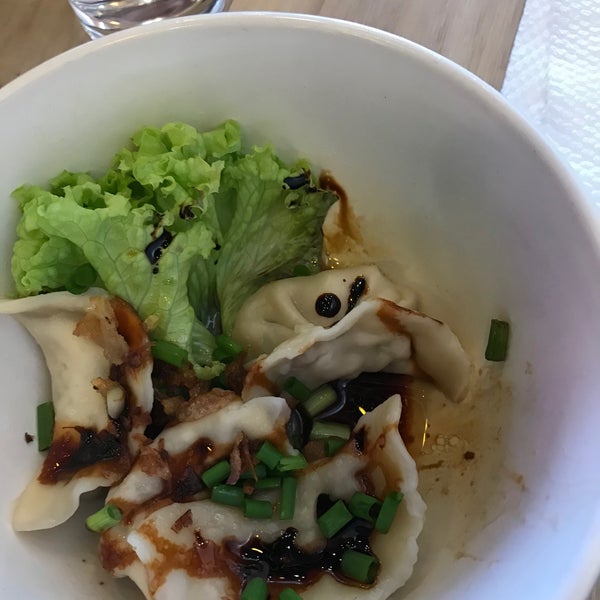 Yi Zhan Signature - 1 tip from 20 visitors