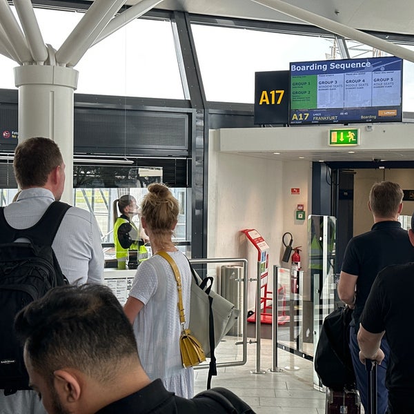 Gate A17 - Airport Gate in Kastrup
