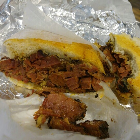 Sarah's Artisanal Kitchen - Buffet in New York