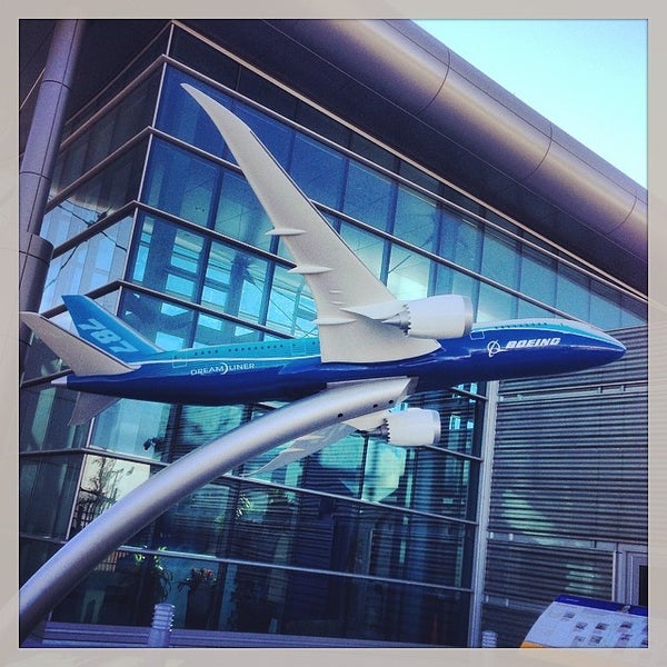 Boeing's Welcome Center - 142 visitors