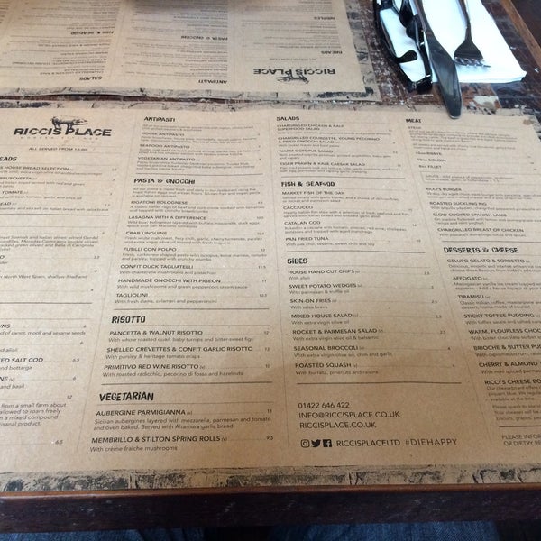 Ricci's Place - Italian Restaurant