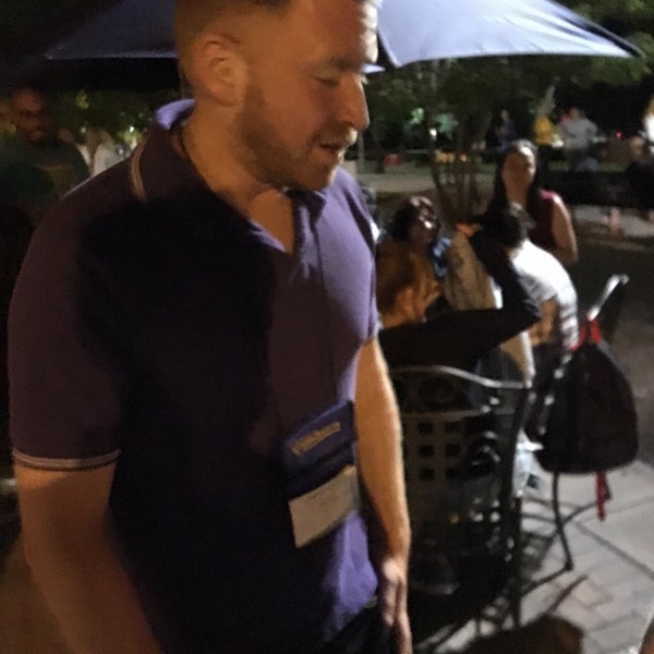 Lewis Rome Commons - College Cafeteria