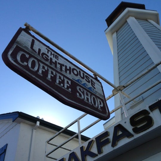 The Lighthouse Café - 1311 Bridgeway