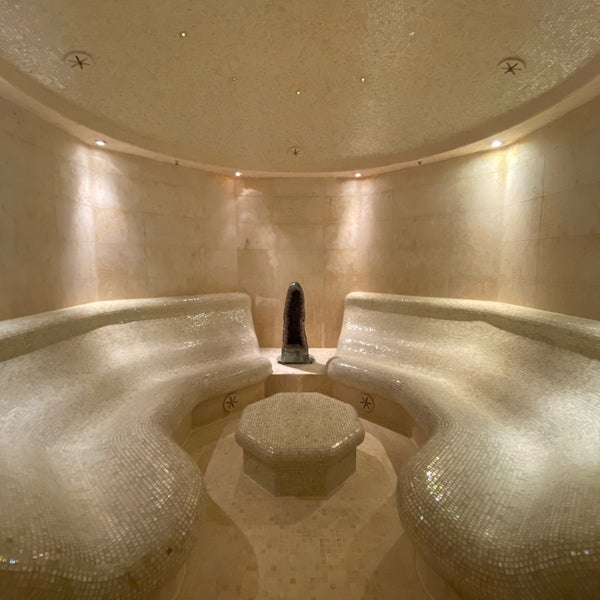 The Oriental Spa, Hong Kong - 7 tips from 311 visitors