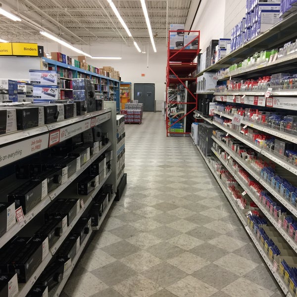 OfficeMax - 5801 Mercury Dr