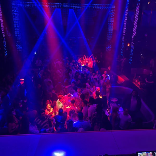 Photos at LIV - Ocean Front - 230 tips