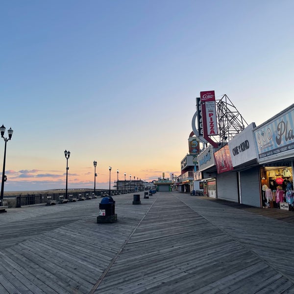 Seaside Heights Boardwalk - 90 tips from 14077 visitors