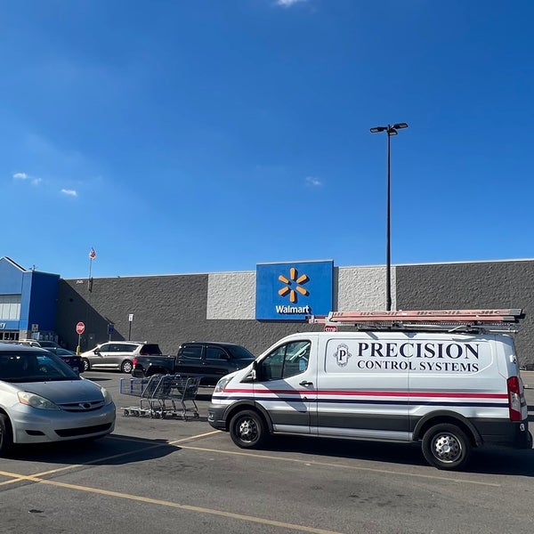 Walmart Supercenter - Plymouth, IN