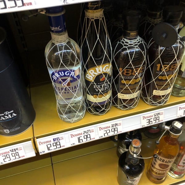 Dzērienu veikals "Devona" - Pasta Iela 4