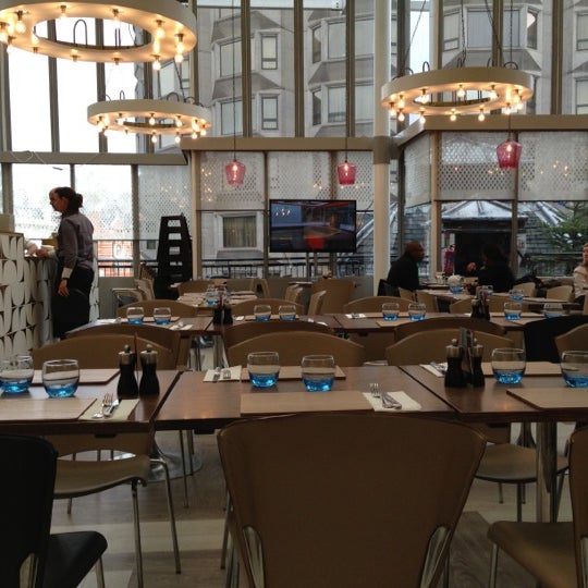 Harvey Nichols Fifth Floor Café and Terrace - Kensington and Chelsea ...