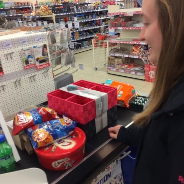 Action - Discount Store