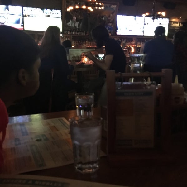 PitchFork Food & Saloon - Albany Park - 2922 W Irving Park Rd