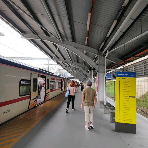 KTM Line - Subang Jaya Station (KD09/KS02) - Rail Station
