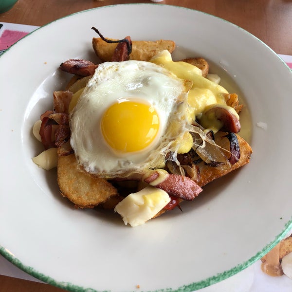 Cora - Breakfast Spot in Richmond Hill