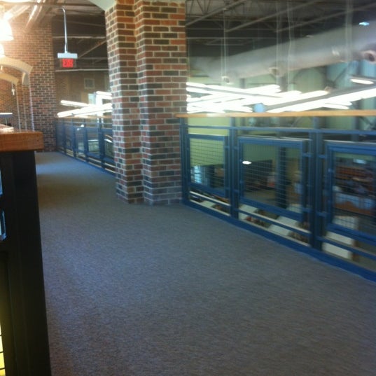 Maude Langhorne Nelson Library - Library