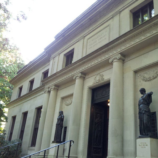 Wellesley College Clapp Library