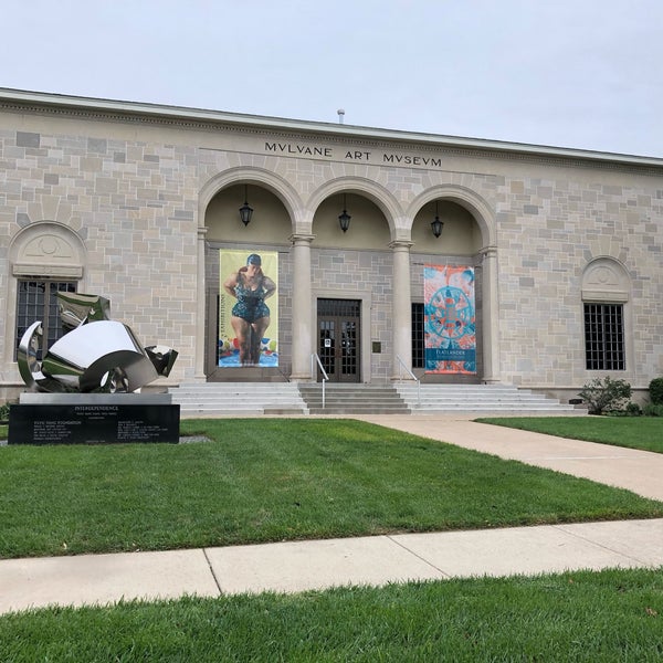 Mulvane Art Museum - Art Museum in Topeka