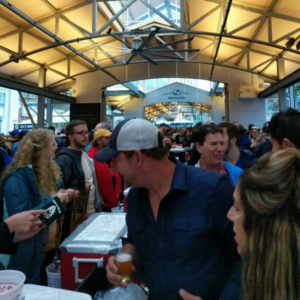 Fifth Third Bank Pavilion - Downtown Lexington - 3 tips from 459 visitors